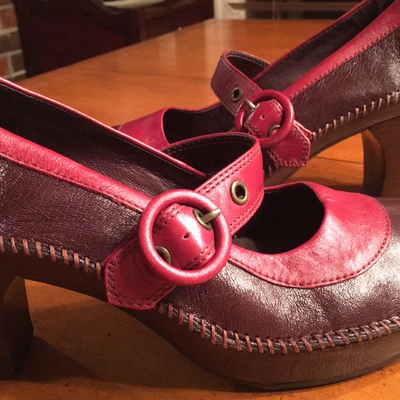 Indigo | Shoes | Indigo By Clarks Retro Pump | Poshmark